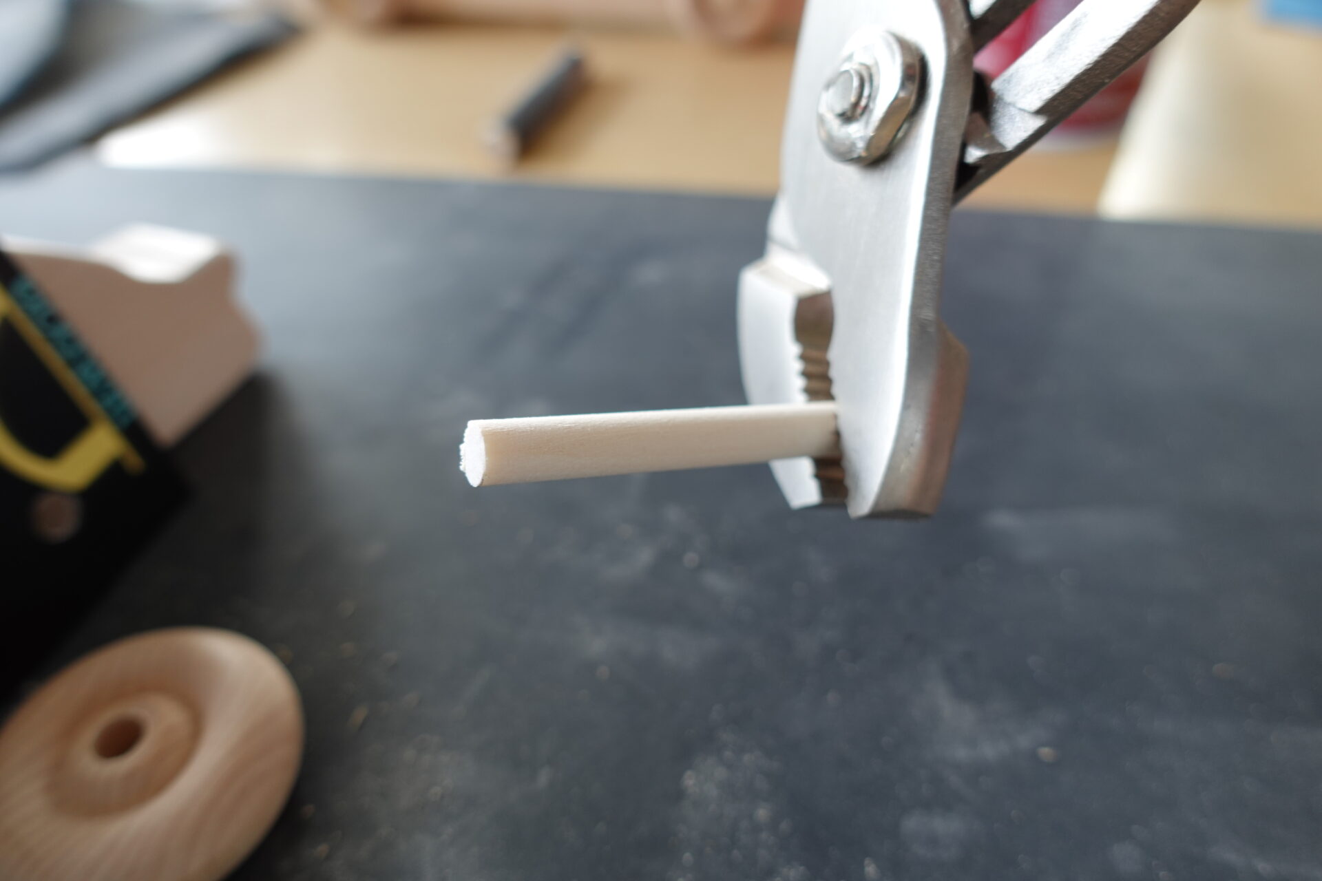Quick Tip: Use Pliers To Prevent Glue Squeeze Out From Small Wooden ...